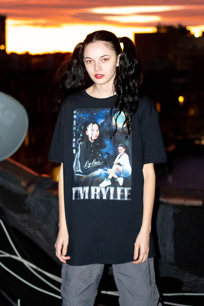 designed by Parent Company © Design House