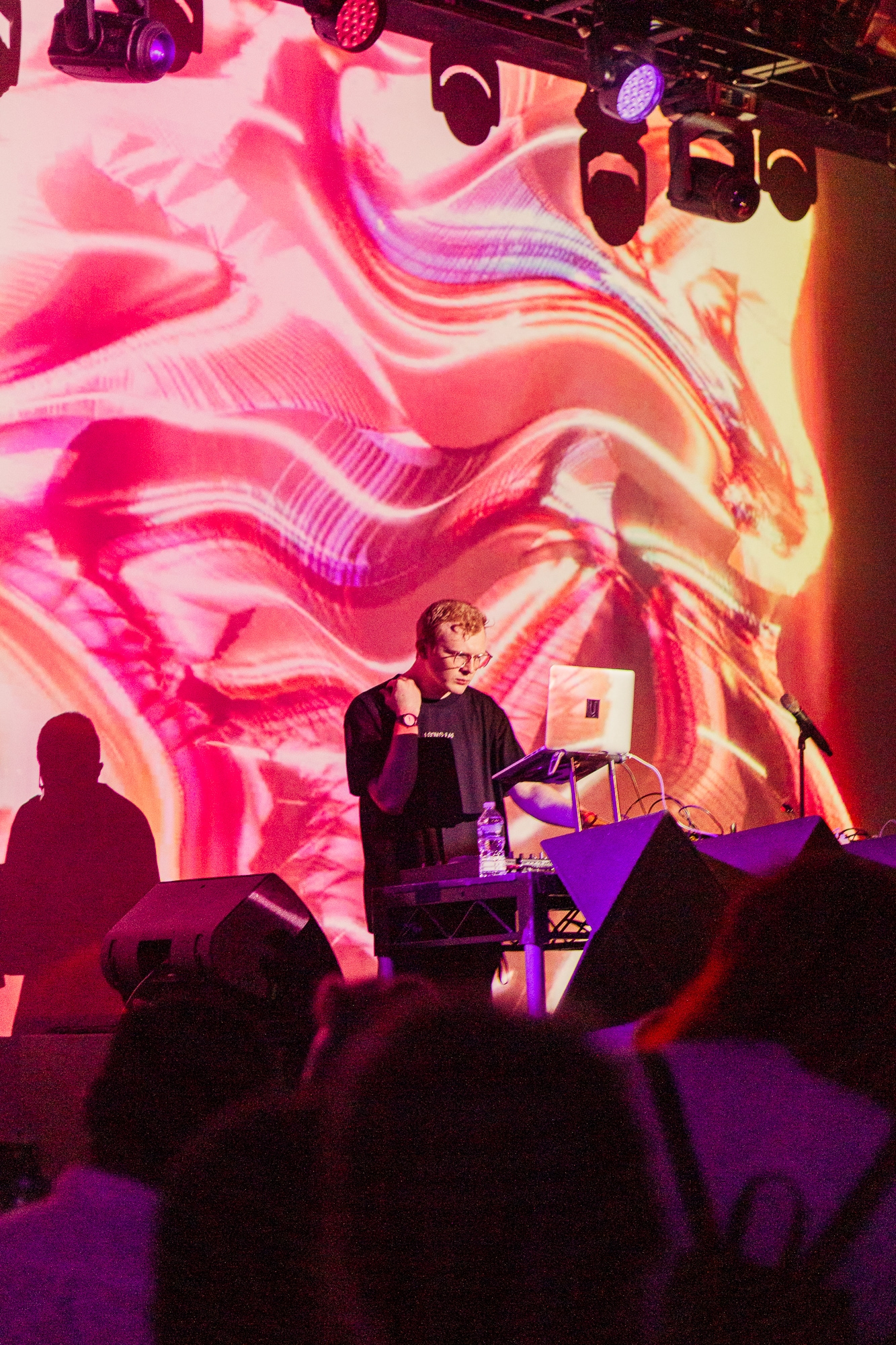 designed by Parent Company © Design House